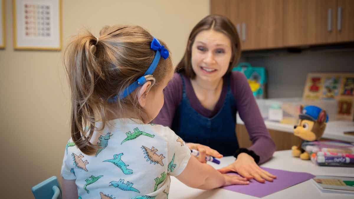 Eyes Open, Ears On Program for Children with Hearing Loss